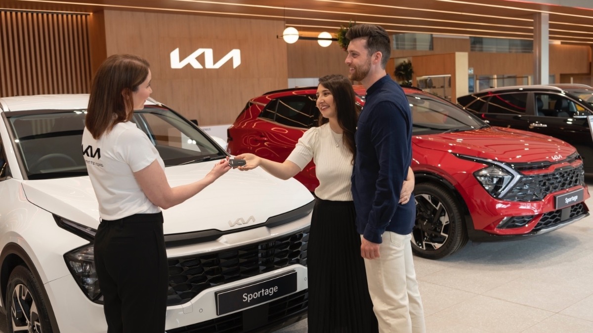 KIA TOPS REPUTATION.COM UK BRAND LIST - Kia